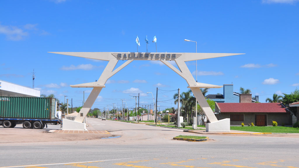 Ballesteros: Construirán un nuevo puente sobre el río - Radio Patria